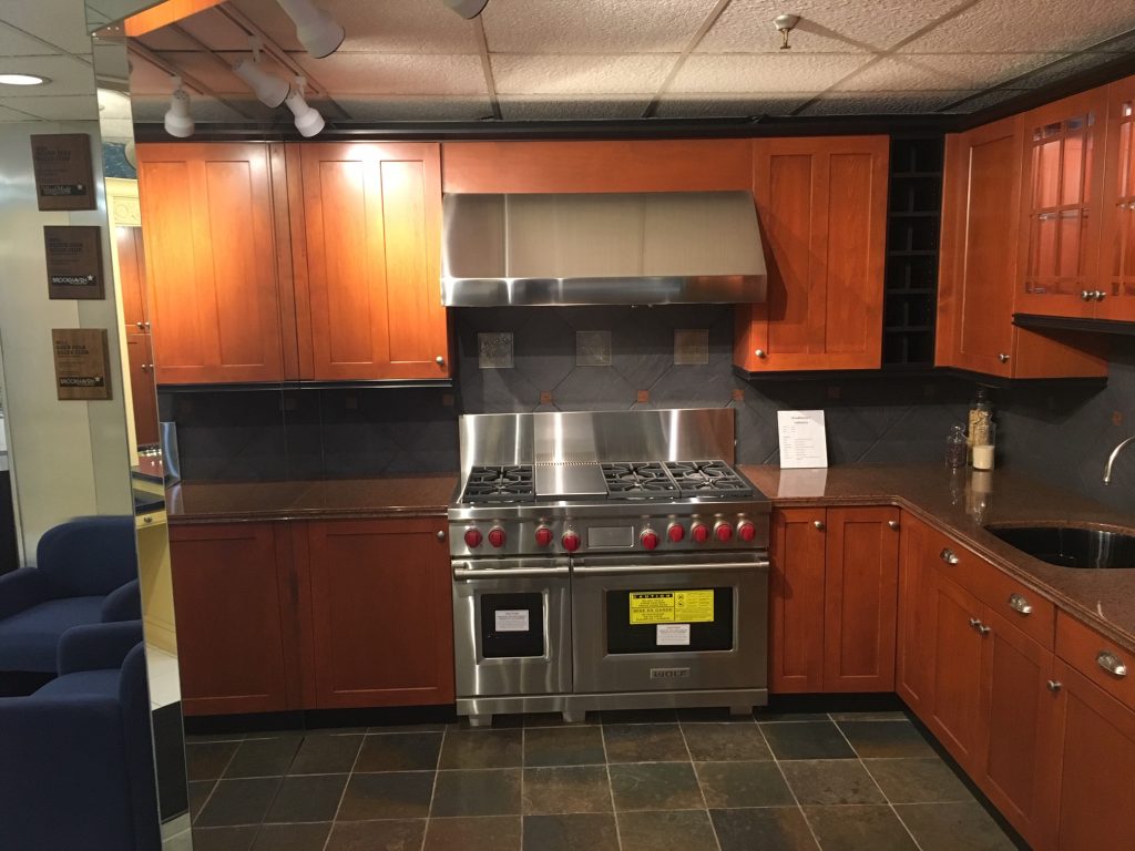 dsp110 2 - Modern Kitchens